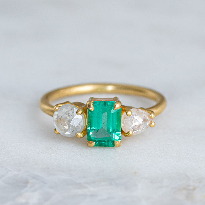 Emerald And Icy White Diamond Splice – Sarah Gardner Jewellery